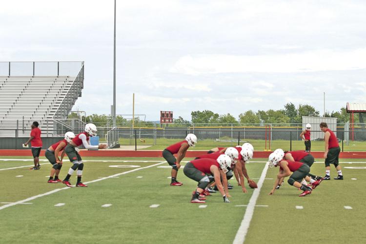 Leopards tackle first week of practice | Sports | gainesvilleregister.com