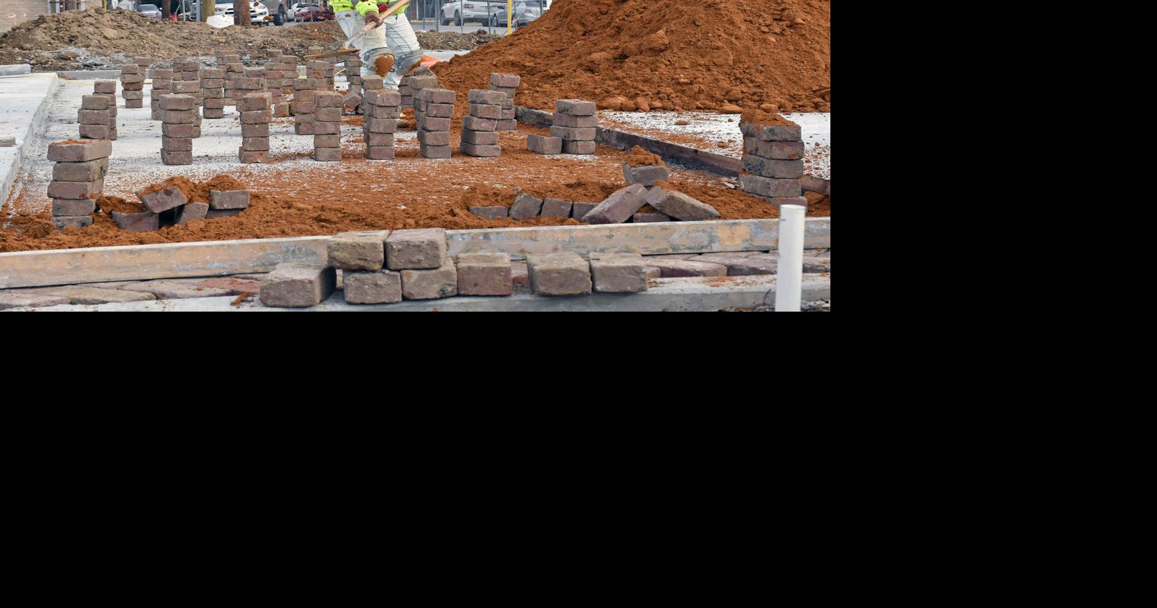 PHOTO: Bricking up | Local News | gainesvilleregister.com