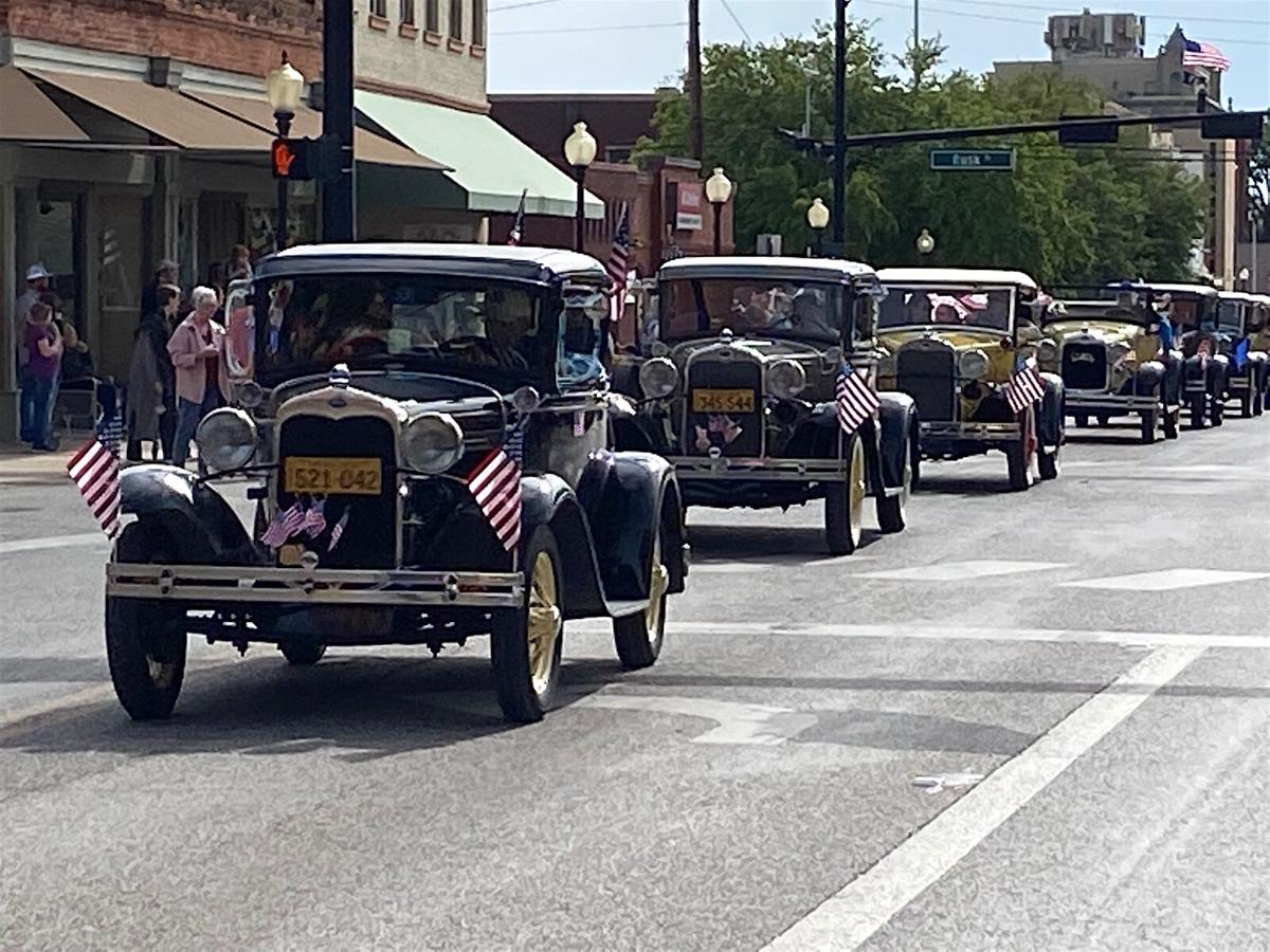 2023 Medal of Honor Week: Downtown Parade | Local News ...