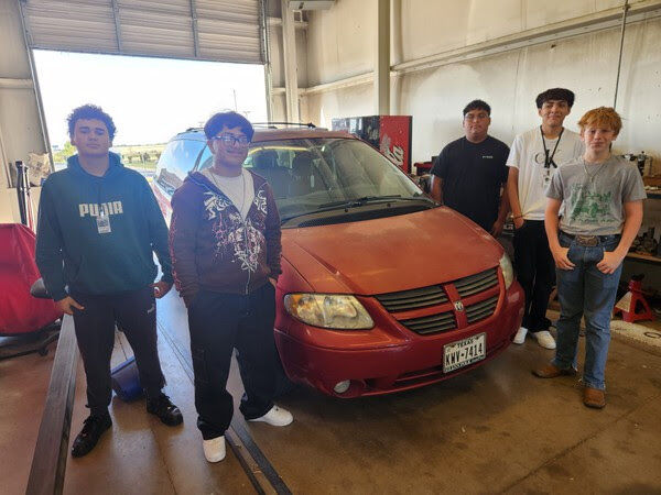 Hospital District donates car to GHS Auto Tech Class | News ...