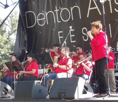 Swingin’ in Denton | Local News | gainesvilleregister.com