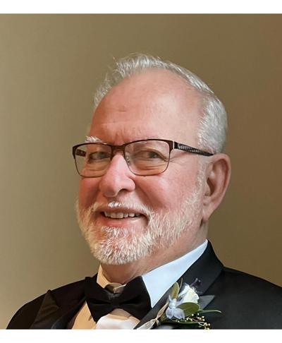 Thomas 'Tom' Herzog | Obituaries | galenagazette.com