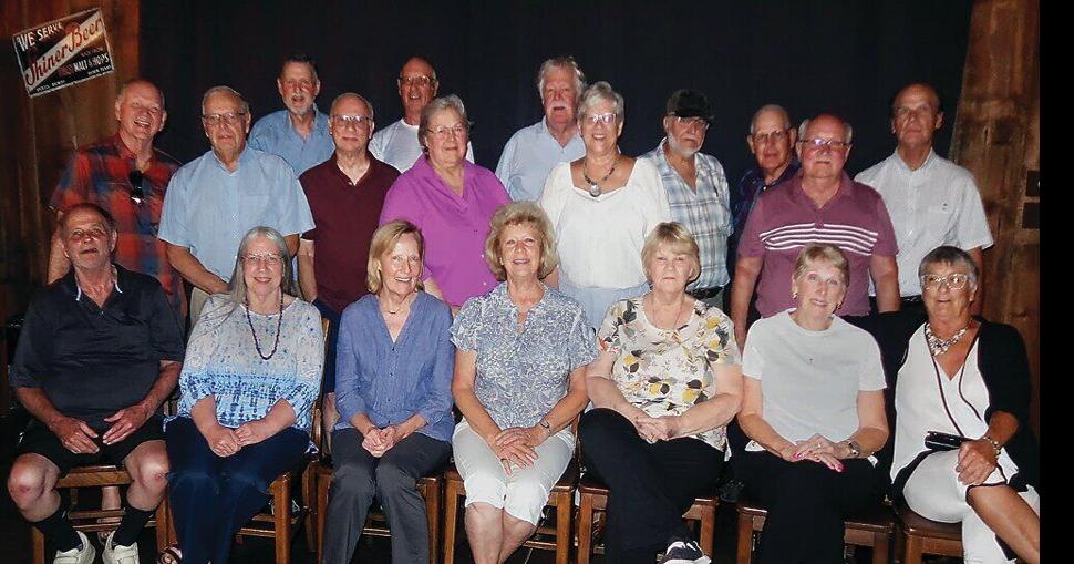 EHS Class of 1968 holds reunion | Local News | galenagazette.com
