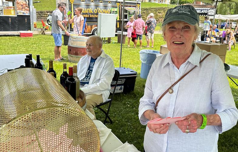 Wine lovers experience Corkless in Galena | News | galenagazette.com