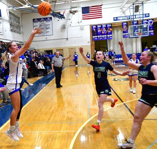 Furlong fuels Pirates over Wildcats | Sports | galenagazette.com
