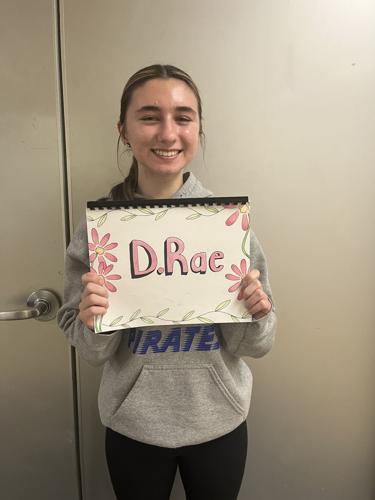 Artist of the Month | News | galenagazette.com