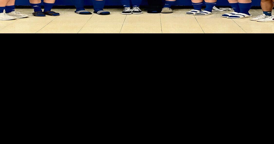 Celebrating graduating student athletes | Sports | galenagazette.com