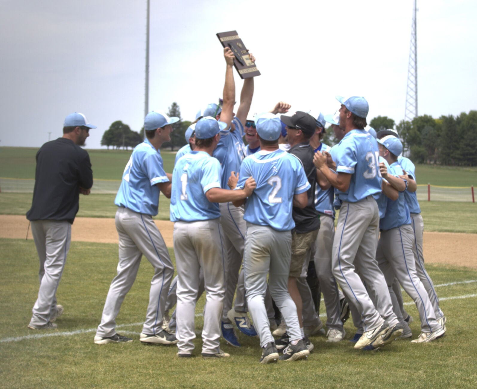 Pirates win regional title | Sports | galenagazette.com