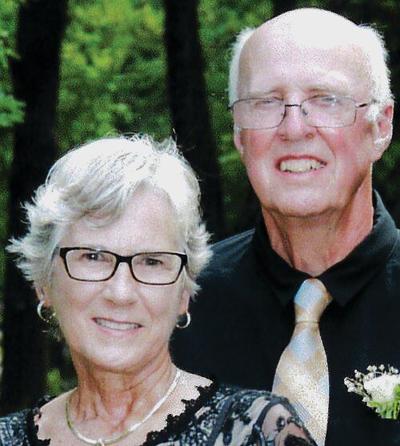 Anniversary: The Davises | People | galenagazette.com