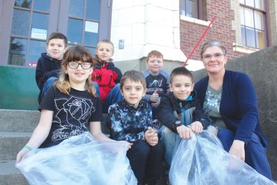 Students help with clean-up | News | gazetterecord.com