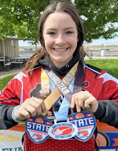 Q&A with Sadie Rose Davidson, two-time varsity female state champion ...