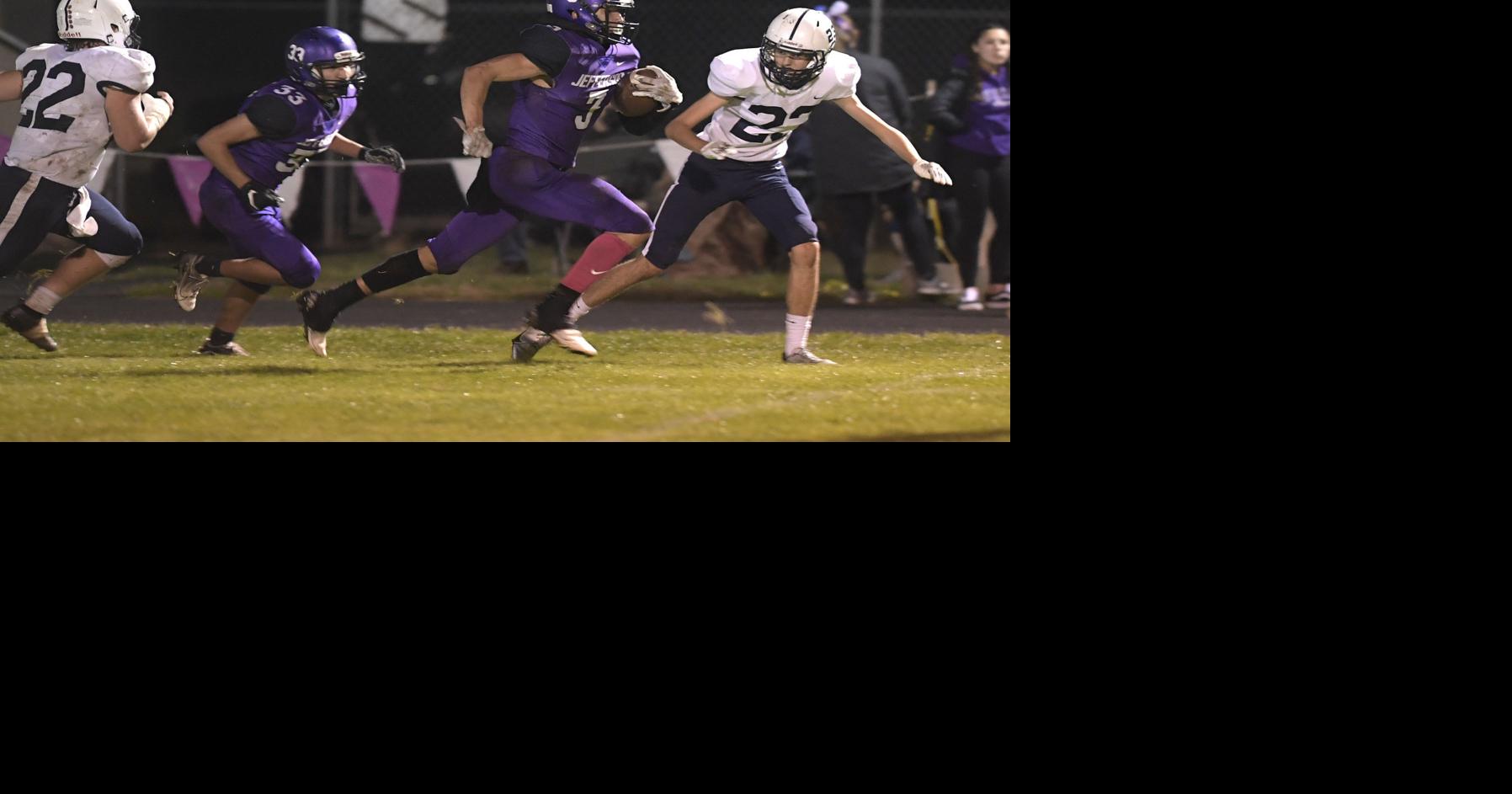 High school football: Big-play Jefferson keeps playoff hopes alive with ...