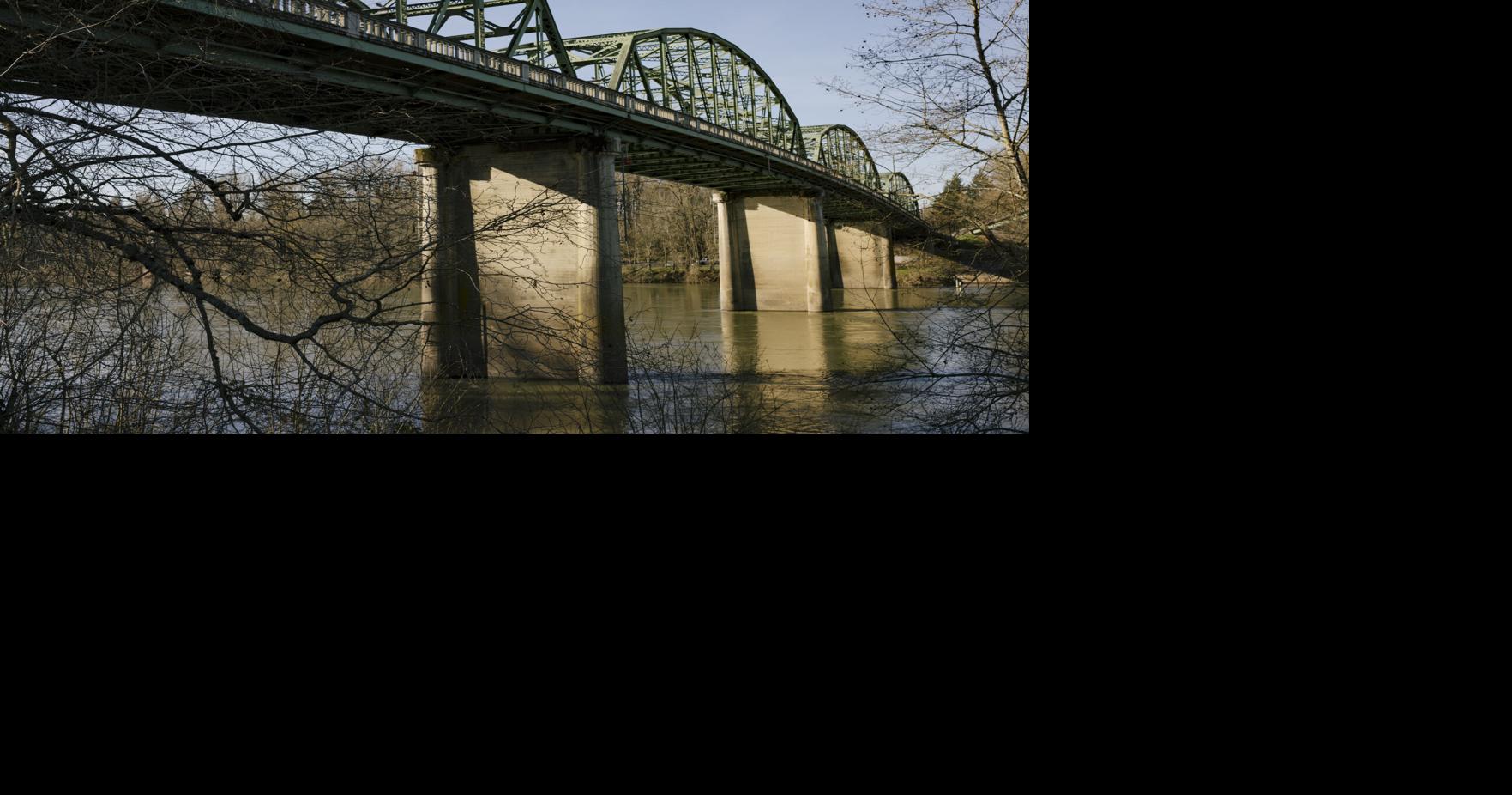 Ellsworth Bridge construction means traffic detour