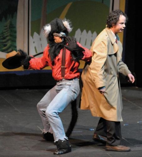 ‘Nick Tickle, Fairy Tale Detective’ wows young crowds at LBCC