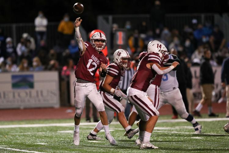 Prep football: Worsch carries Spartans past Raiders