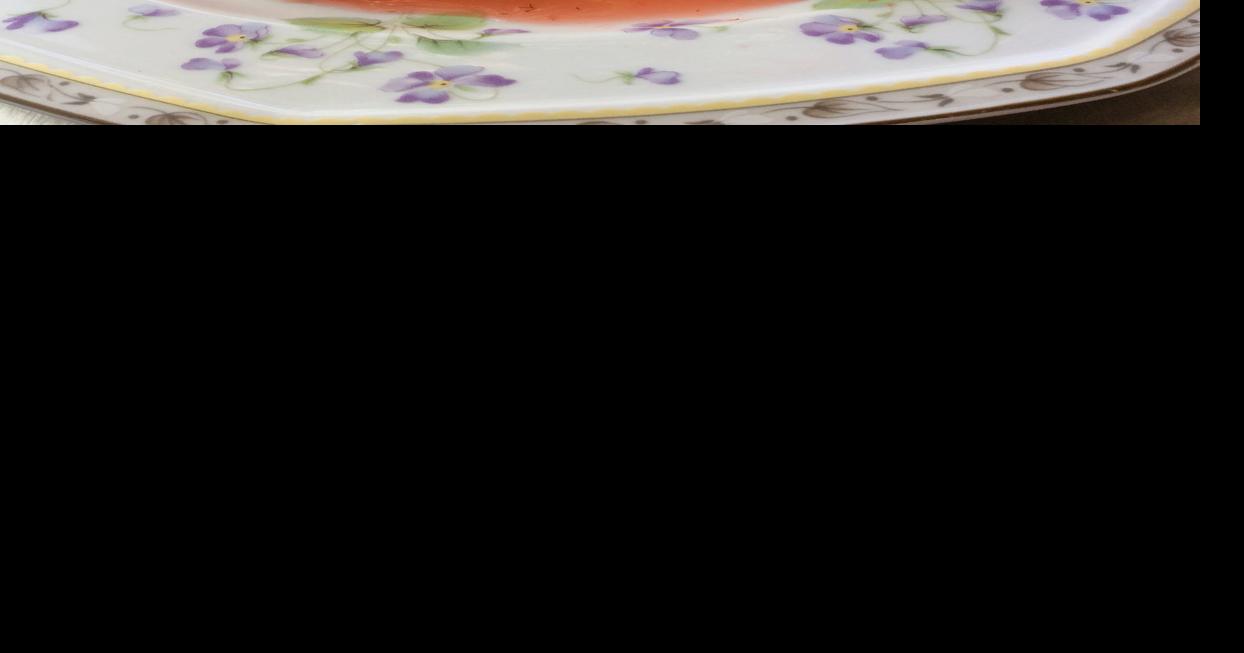 Shortcakes serve variety of fruit