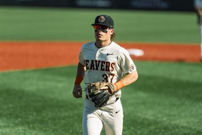 Travis Bazzana sets career hits record for Oregon State
