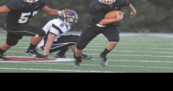 Prep football: Santiam Christian QB leads team into showdown vs. Scio