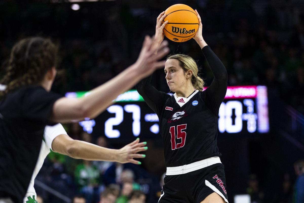 Oregon State women's basketball adds post Lizzy Williamson