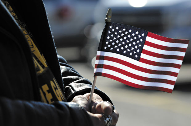 Crowd greets motorcade for fallen Philomath soldier Cody Patterson