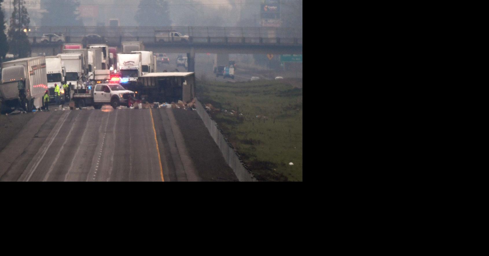 I-5 closes for truck crash