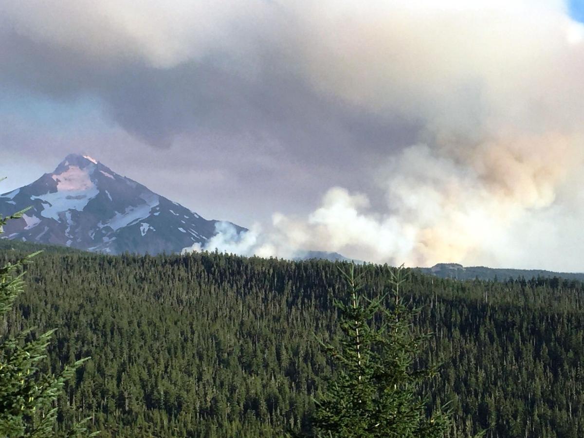 Whitewater fire triples in size, moves to Linn County | Local ...