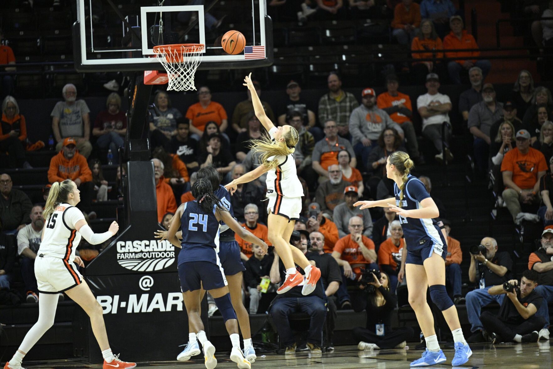 Shuler leads Oregon State women's basketball team to victory