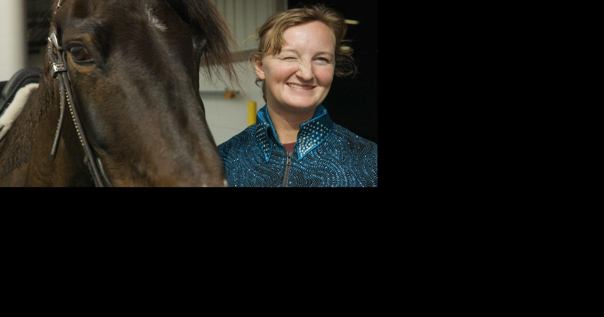 A show horse at a horse show