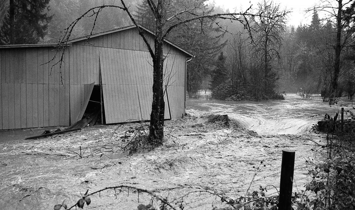 Readers share memories of flood of '96
