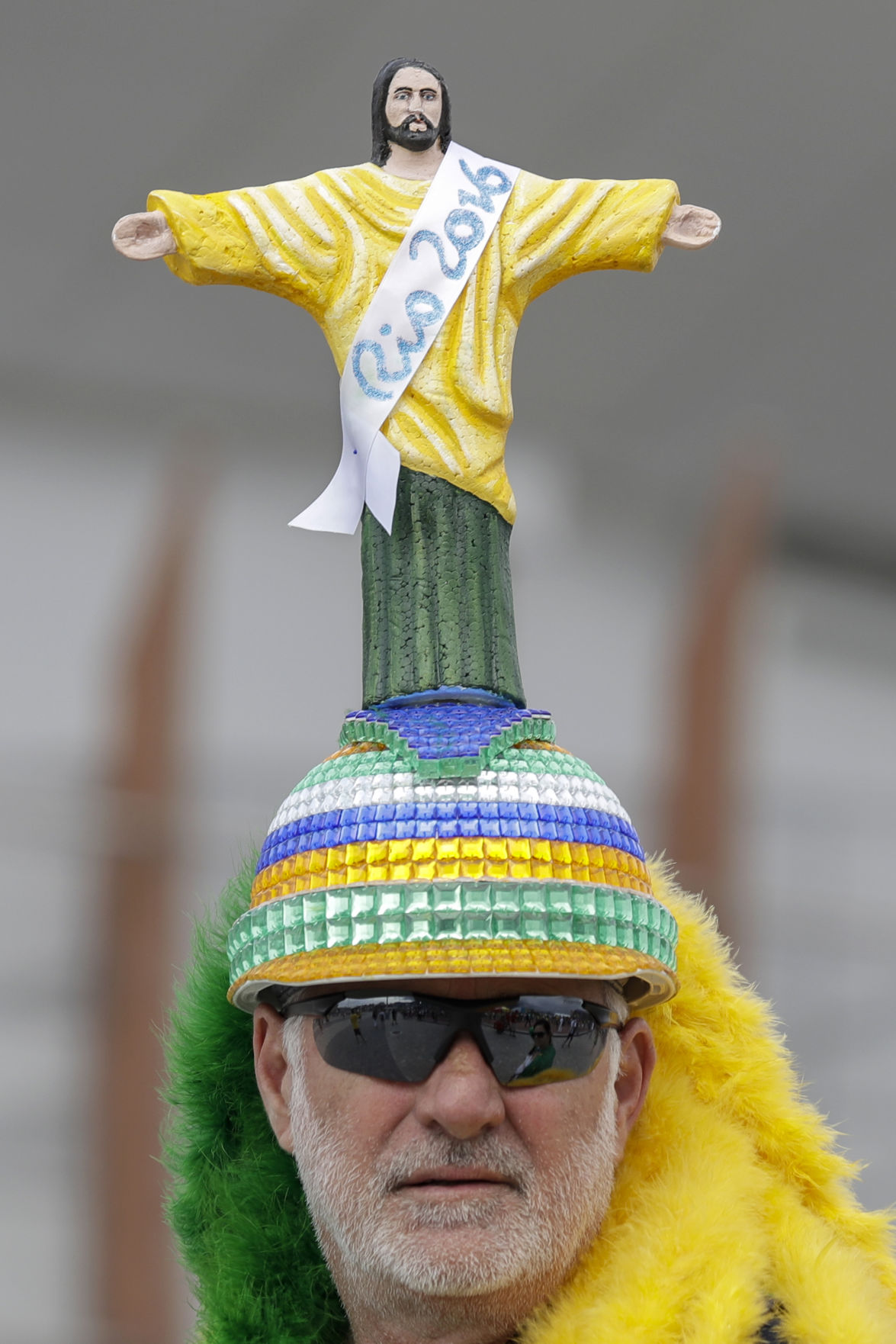 Photos: Spectators are sporting some pretty crazy hats in Rio ...