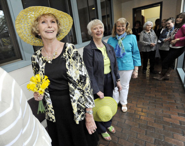 Seniors spring into fashion
