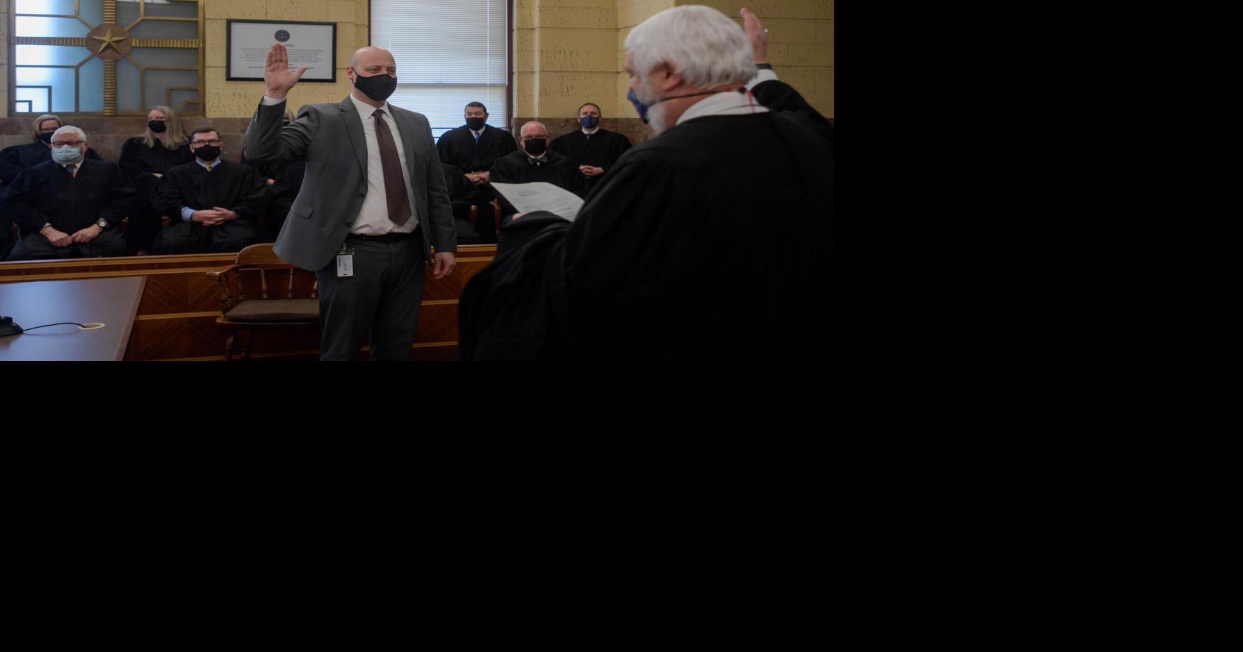 Linn County welcomes its newest judge