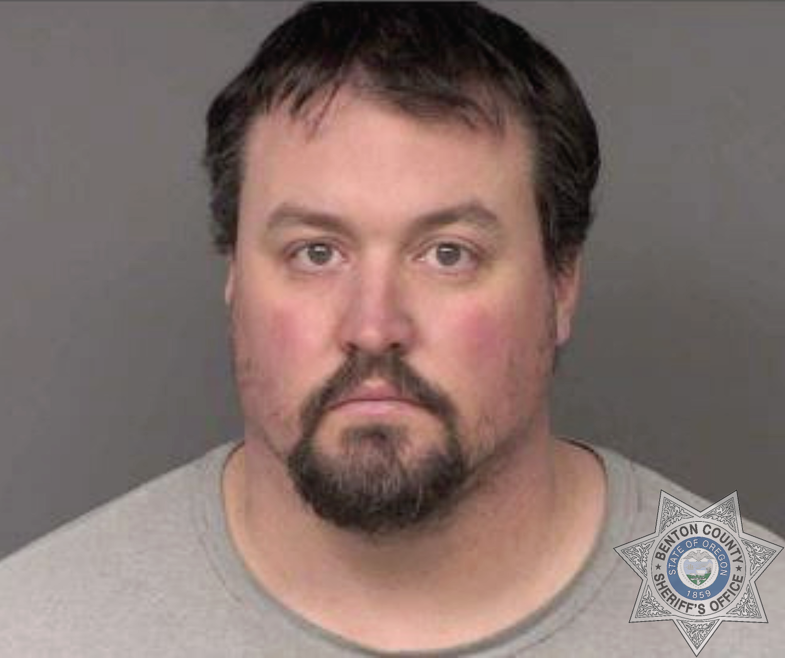 Corvallis girls sexually abused as they slept