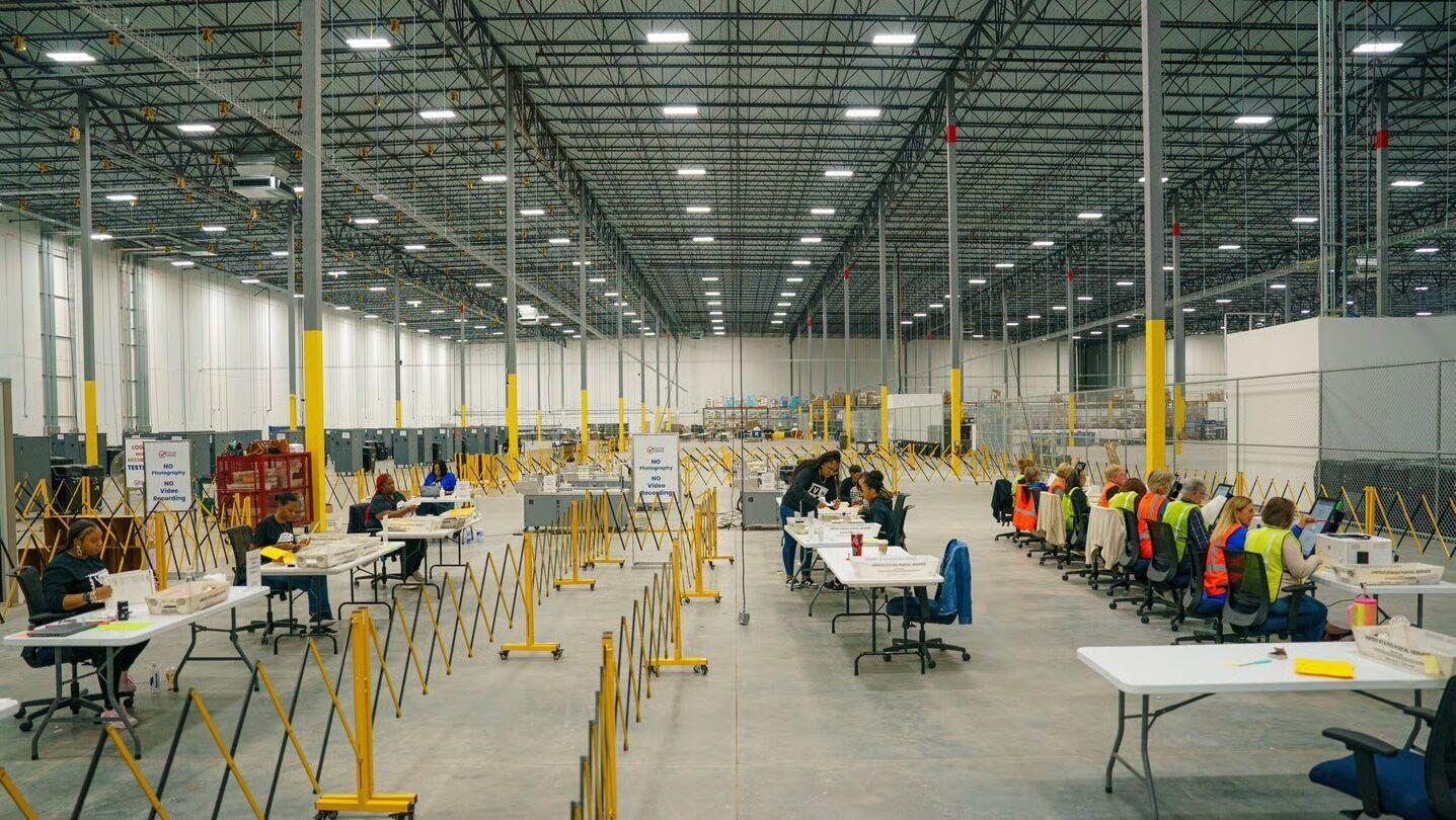 FBI raids Fulton County elections warehouse in Union City | Elections ...