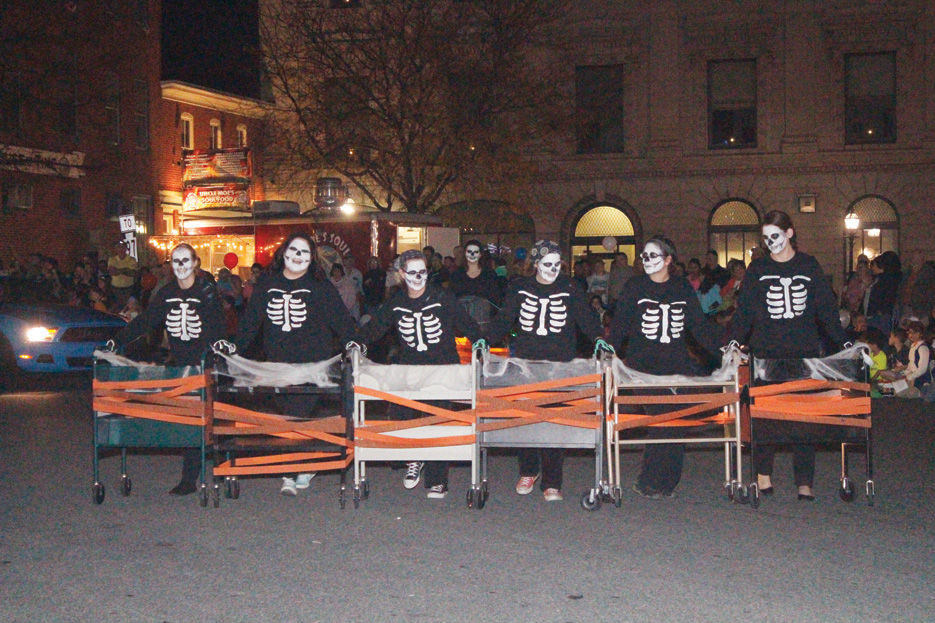 Halloween parade thrills borough | Local News | gettysburgtimes.com