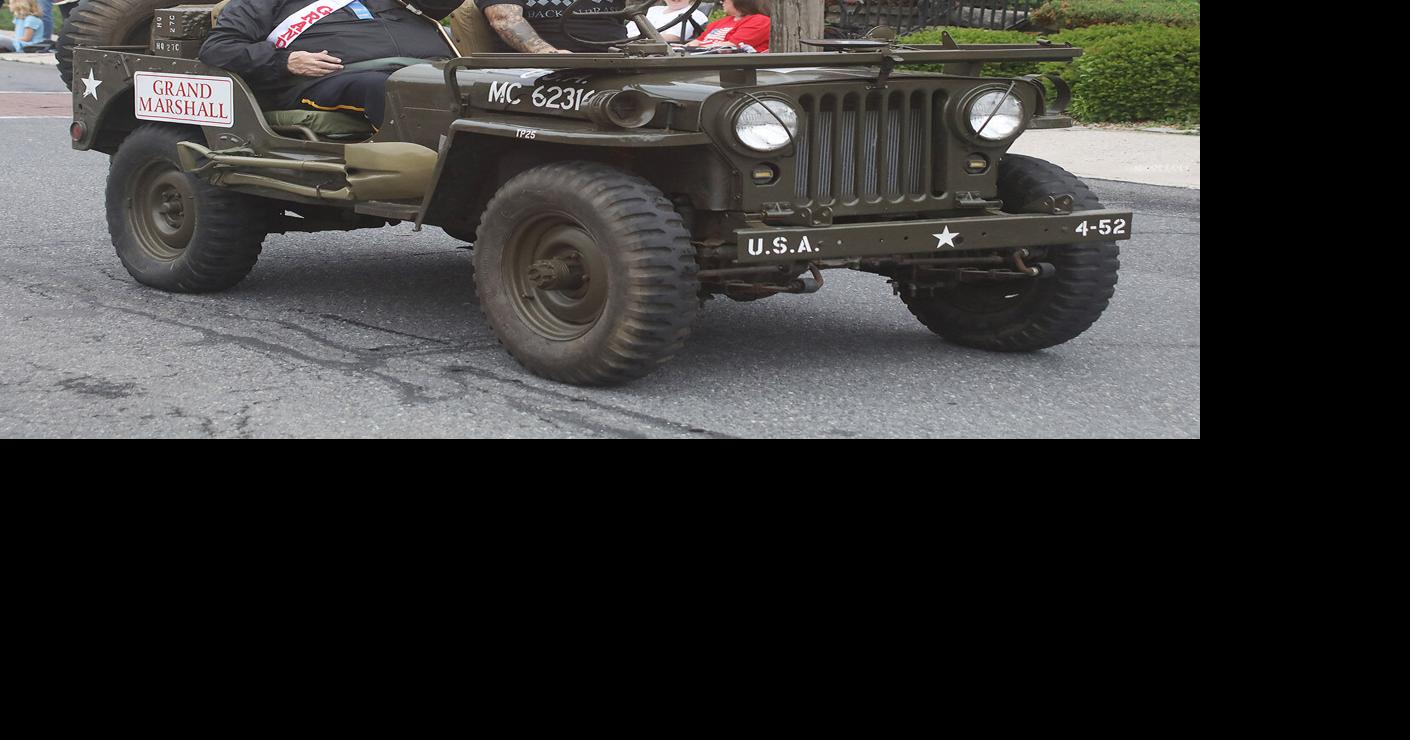 Grand Marshal rides in Gettysburg Memorial Day Parade | Local News ...