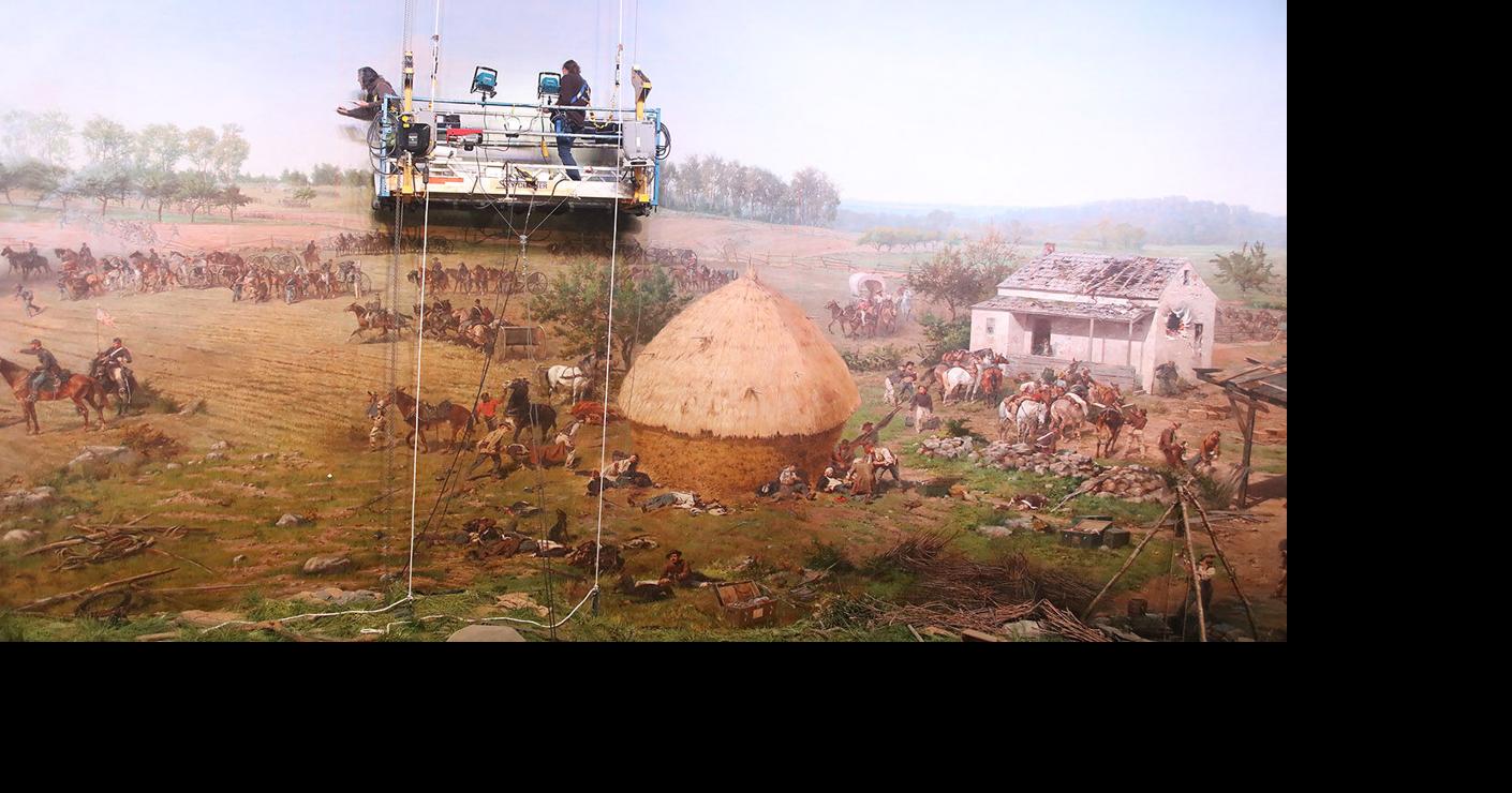 Touching up the cyclorama painting | Local News | gettysburgtimes.com