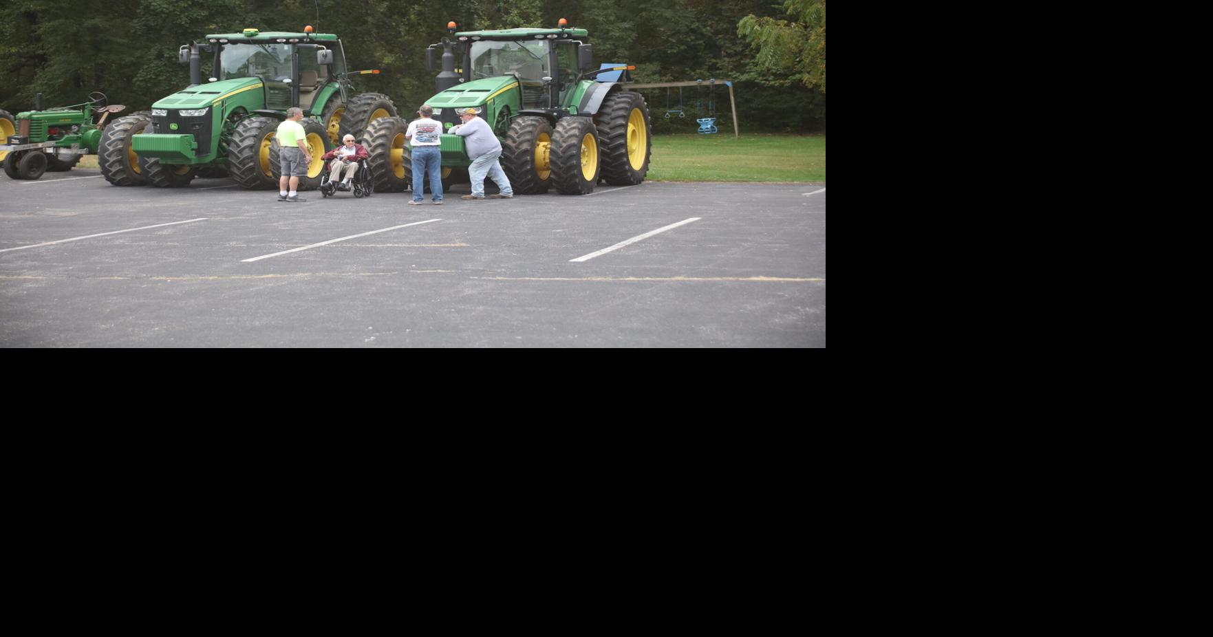 Big tractors at tractor and car show | Local News | gettysburgtimes.com