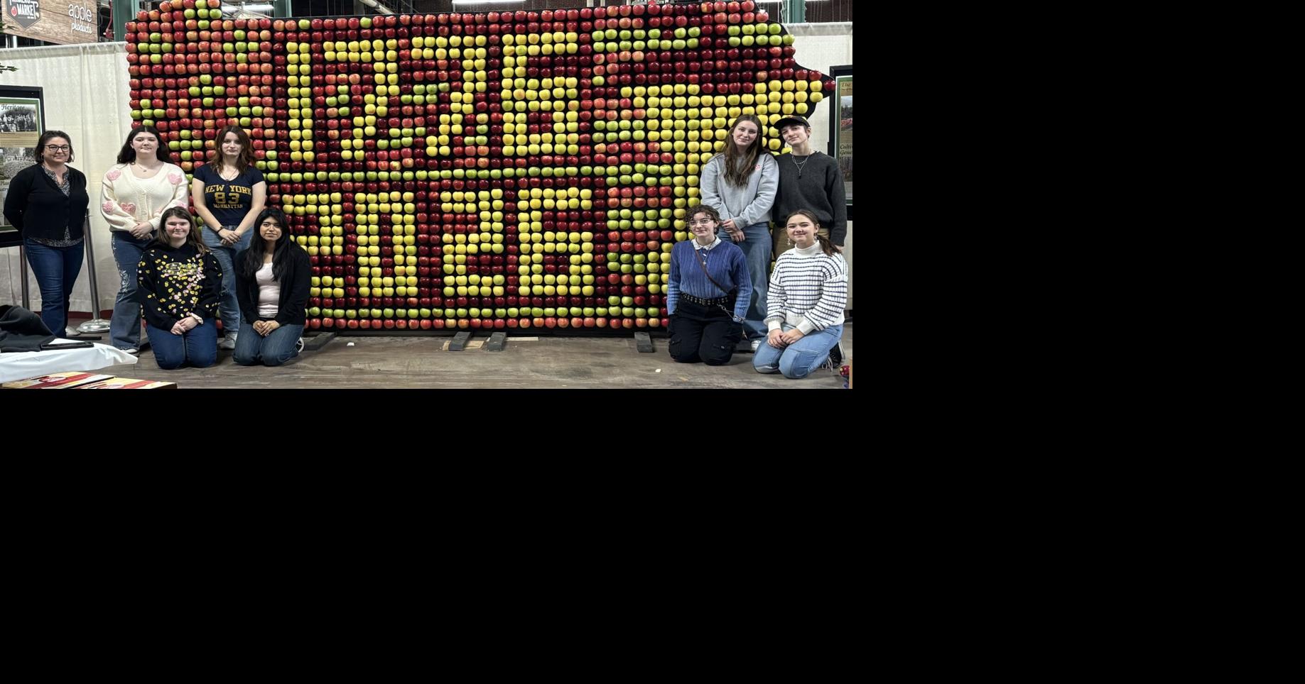 Students create apple mural | Community News | gettysburgtimes.com