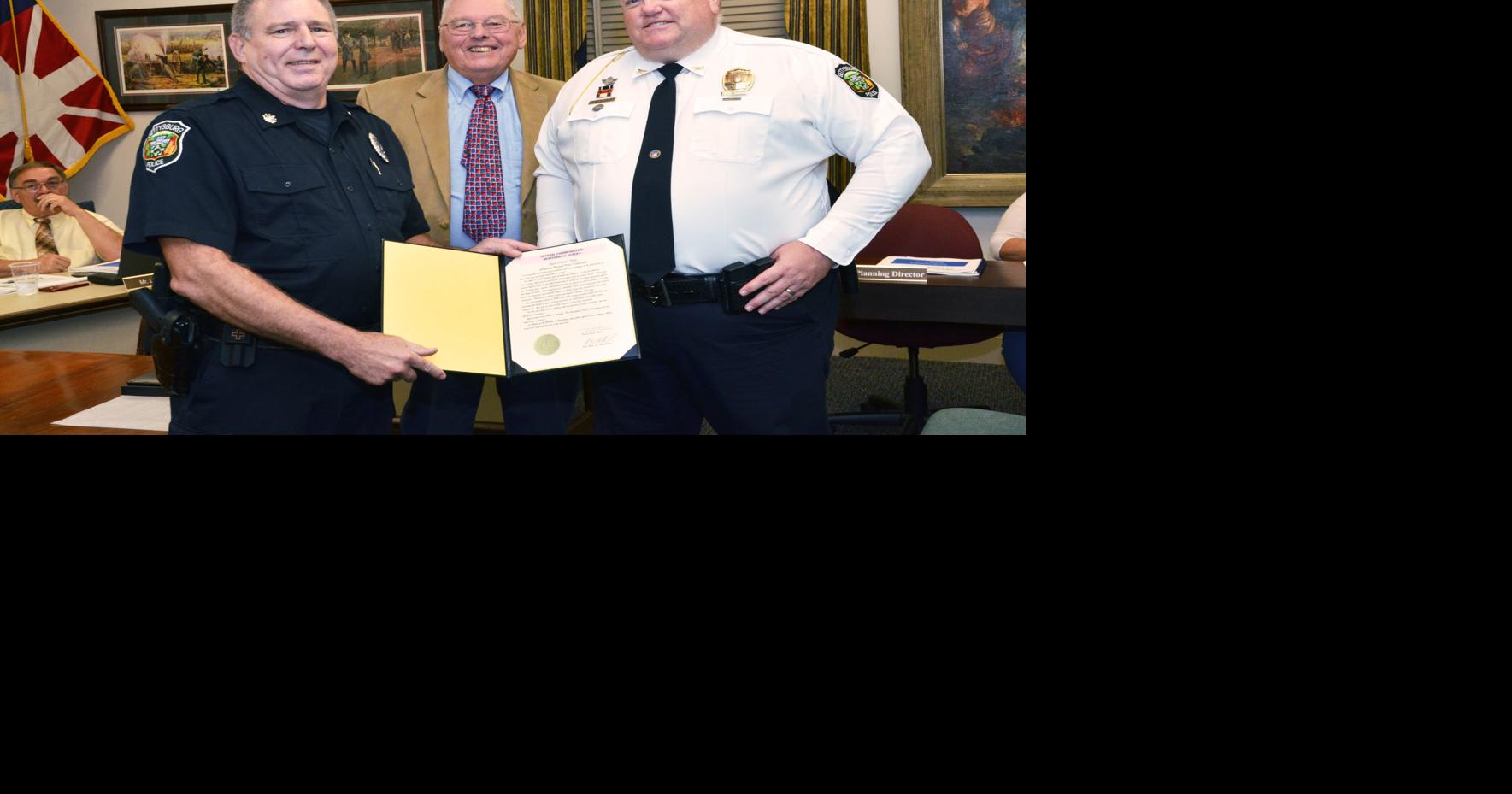 Gettysburg officers lauded for saving man's life | Local News ...