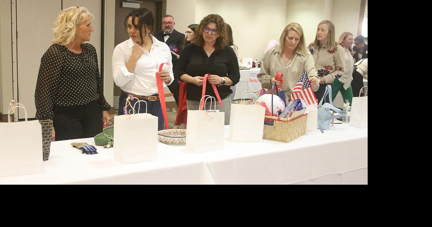 Trying their luck in the fishbowl raffles | Local News ...