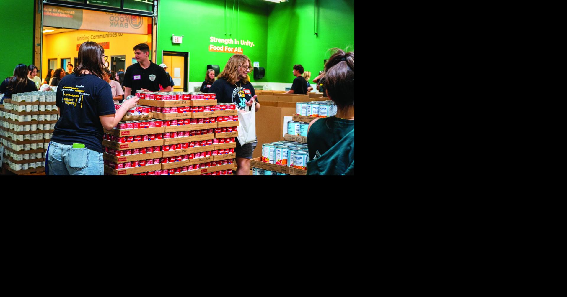 Gilbert high schools rally for hungry families | News | gilbertsunnews.com