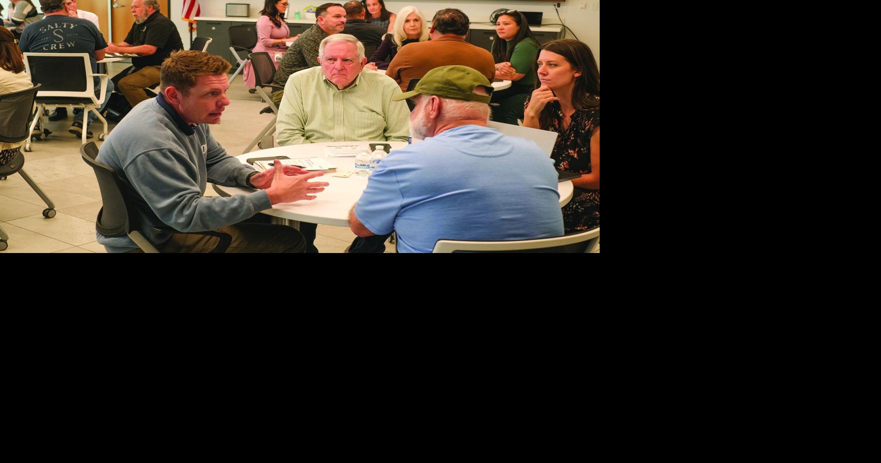 Gilbert council all ears at water gripe session | News | gilbertsunnews.com