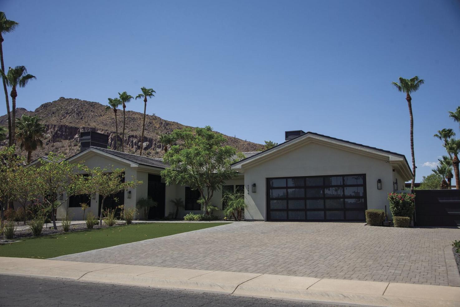 Glitzy Scottsdale couple jailed in $900M fraud | News | gilbertsunnews.com