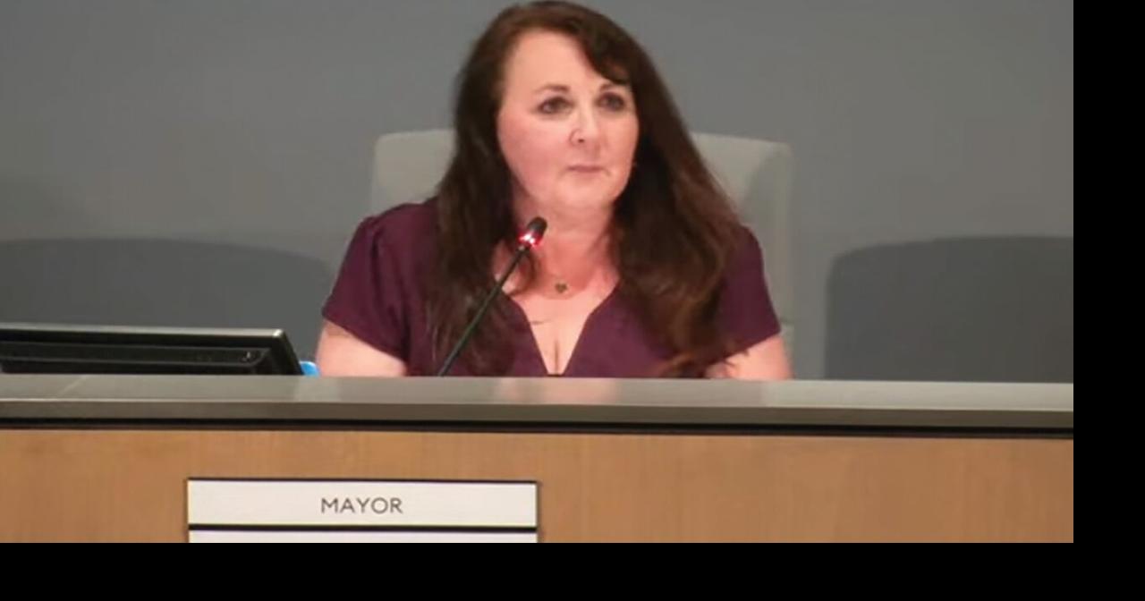 Ethics complaint for mayor stays alive | News | gilbertsunnews.com