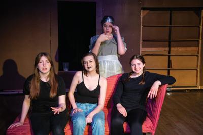 Gilbert theater presents high-comedy farce | Community | gilbertsunnews.com