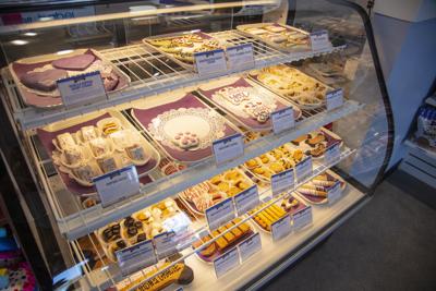 Chandler bakery offers tasty treats for canines | Business ...