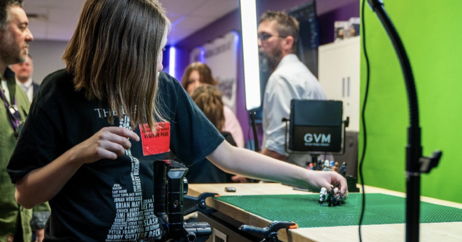 Desert Ridge Jr. High gets new center | News | gilbertsunnews.com