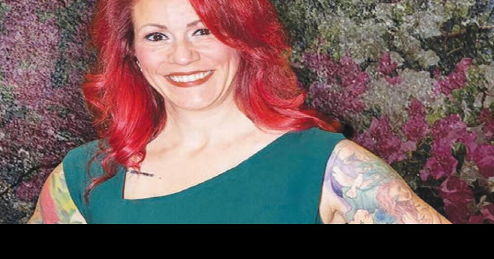 Gilbert woman’s ‘secret’ life as author | Community | gilbertsunnews.com