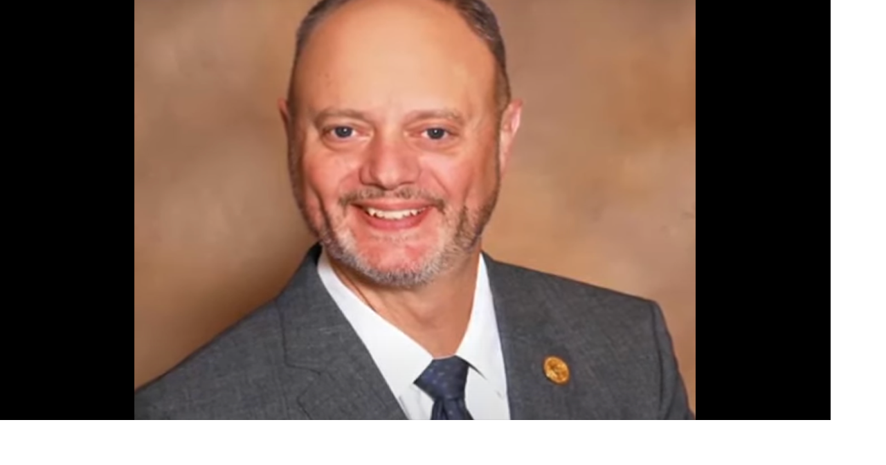 Higley school board to meet behind closed doors amid growing controversy | News | gilbertsunnews.com